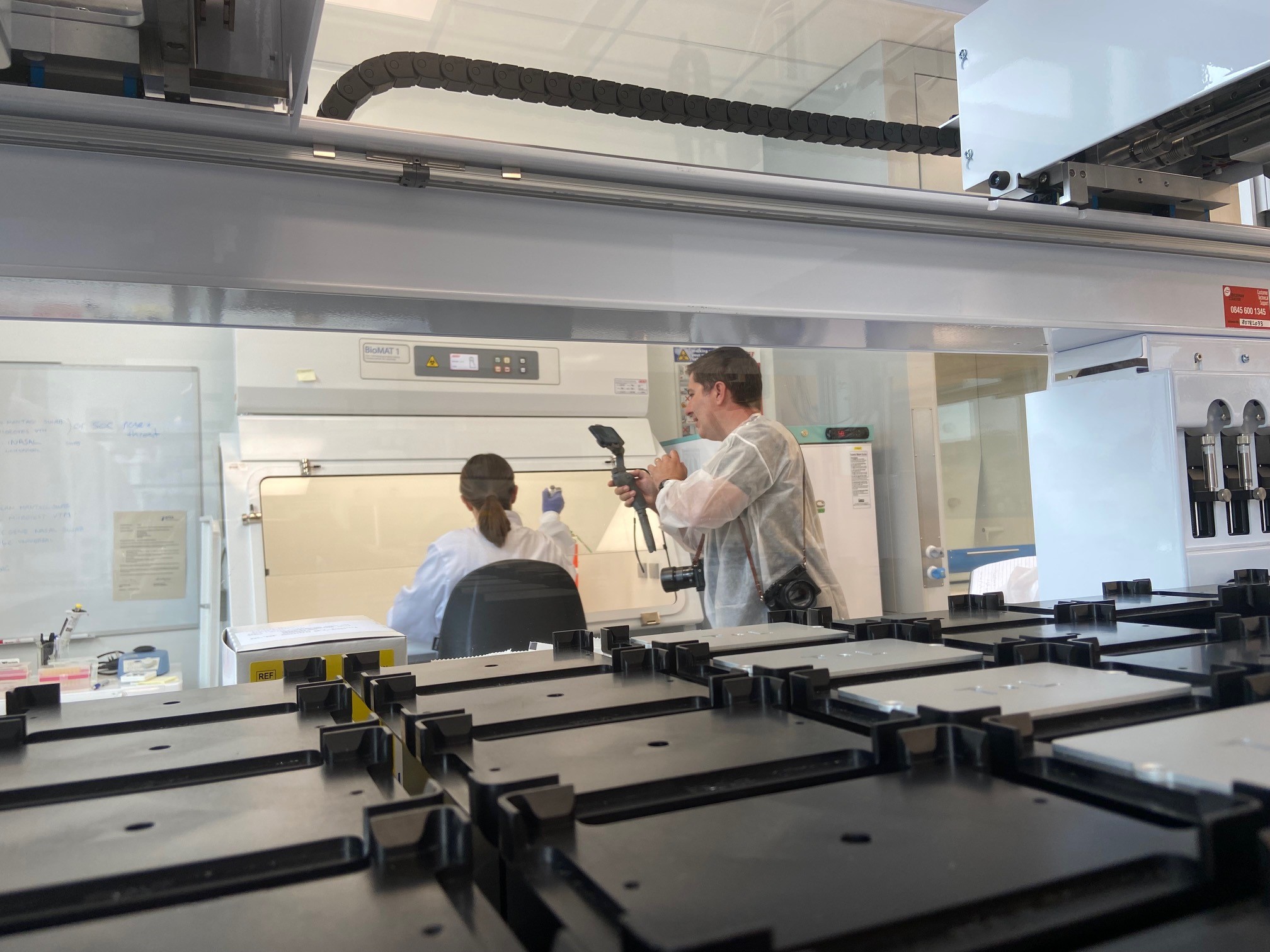 Lab tour for health journalist following funding announcements ...